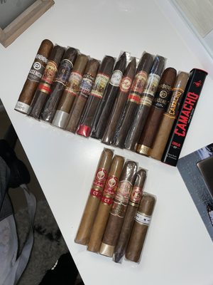 CIGARS DAILY - Updated October 2025 - 63 Photos & 99 Reviews - 21021 ...