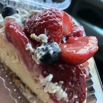 PIEFECTION - Updated April 2025 - 85 Photos & 148 Reviews - 9015 E Via ...