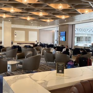 FRANK R. LAUTENBERG SECAUCUS JUNCTION STATION - Updated July 2025 - 182 ...