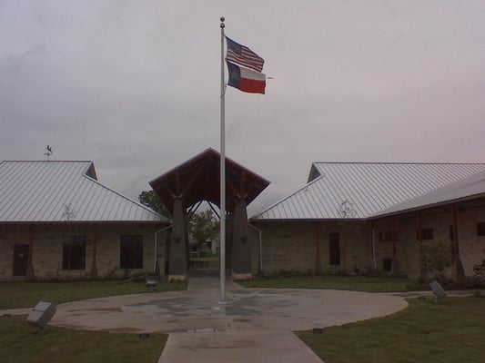 LEANDER PUBLIC LIBRARY - Updated May 2025 - 65 Photos & 35 Reviews ...