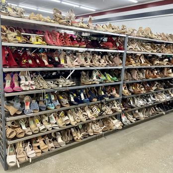 RED WHITE & BLUE THRIFT STORE - Updated December 2025 - 33 Photos & 14 ...