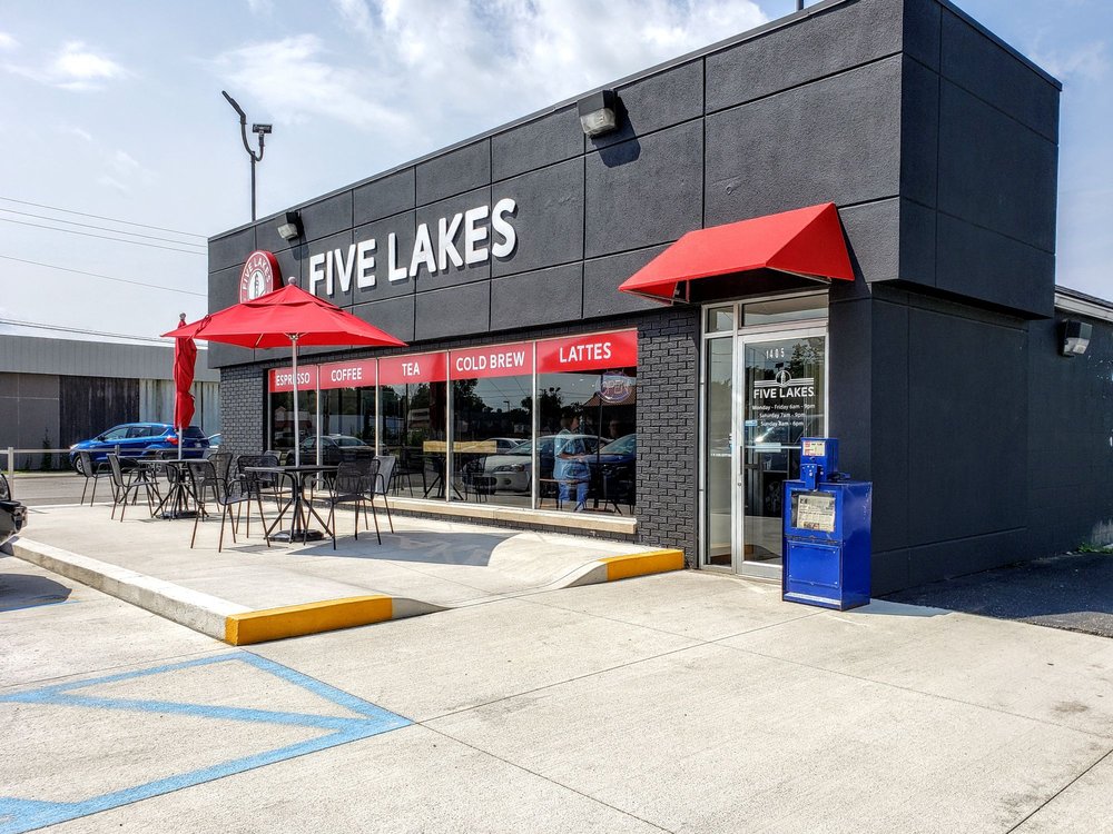 FIVE LAKES COFFEE - 38 Photos & 31 Reviews - 1405 N Wayne St, Angola ...