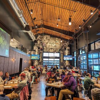 BIG GROVE BREWERY & TAPROOM - Updated April 2024 - 31 Photos & 18 ...