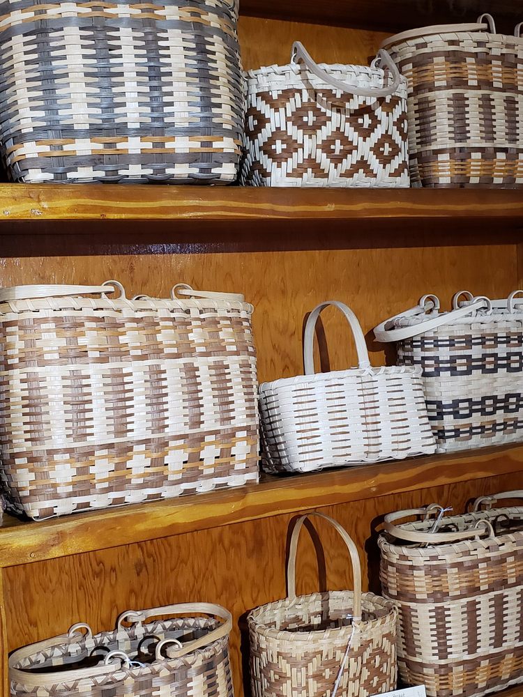 Qualla Arts & Crafts Mutual, Cherokee | Roadtrippers