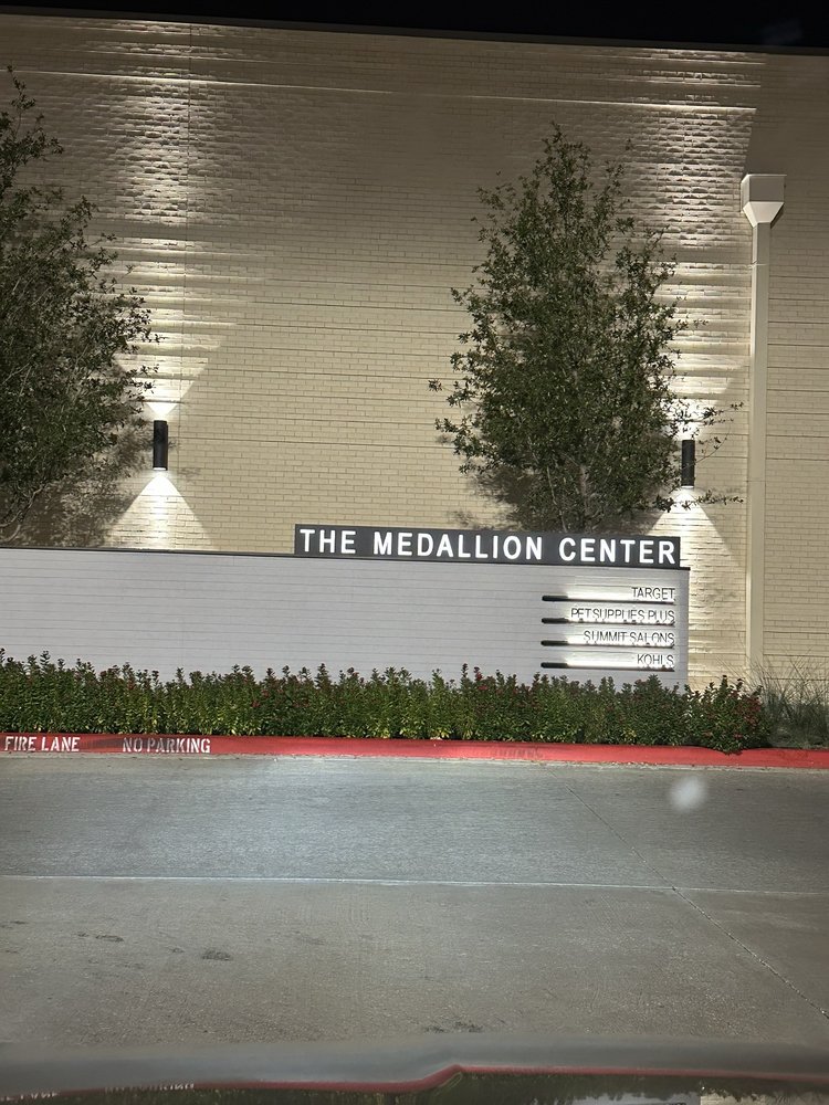 MEDALLION SHOPPING CENTER - Updated November 2025 - 6464 E Northwest ...