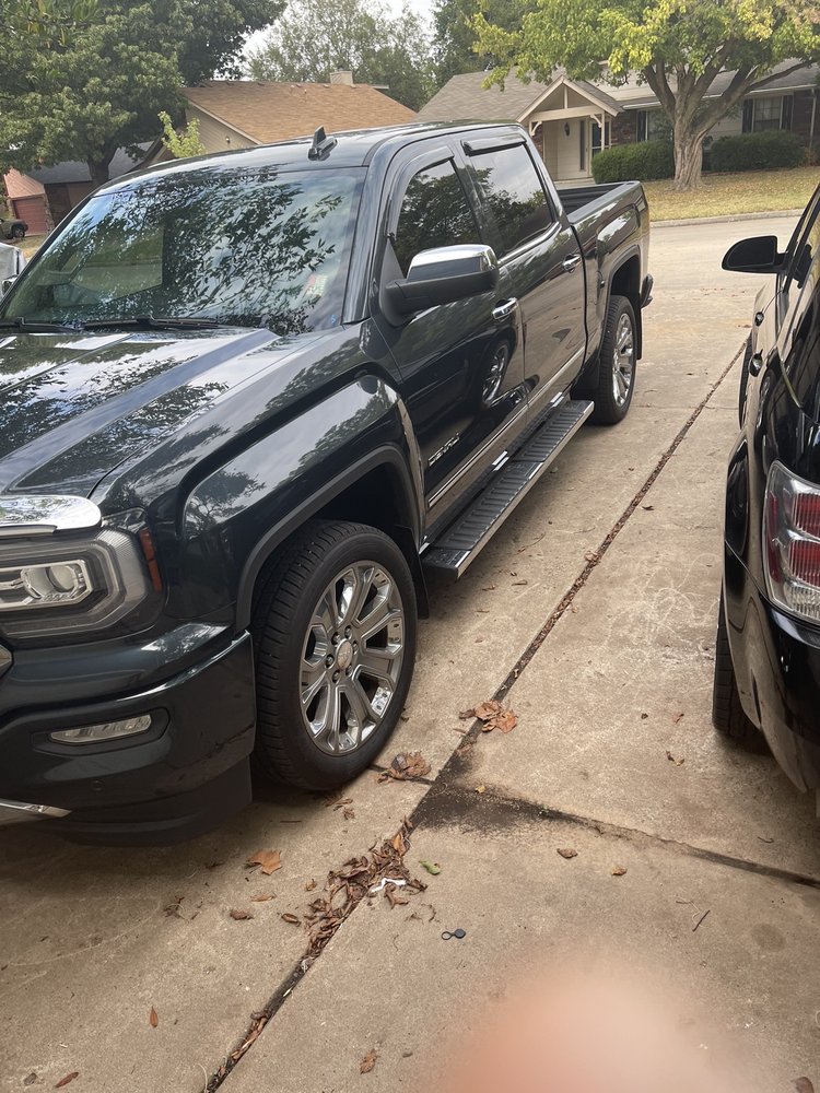 FERGUSON BUICK GMC - 21 Photos & 22 Reviews - 1601 N Elm Pl, Broken ...