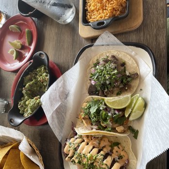 BARRIOS MEXICAN CANTINA - Updated July 2024 - 63 Photos & 48 Reviews ...