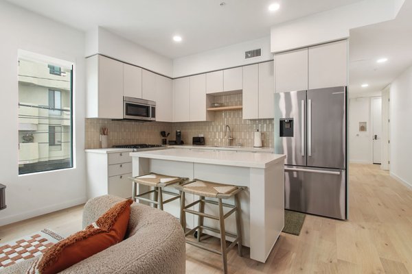 TEN310 - Updated October 2025 - 70 Photos - 10310 Santa Monica Blvd ...