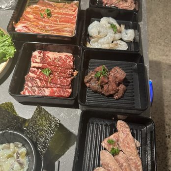 YAKYOTO - Updated May 2025 - 90 Photos & 22 Reviews - 2460 Brock Road ...