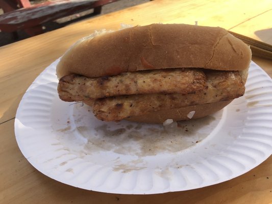 SNAPPY DOGS - Updated July 2025 - 52 Photos & 127 Reviews - 61 Main St ...