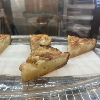 BEYOND PASTRY STUDIO - Updated May 2024 - 395 Photos & 81 Reviews ...