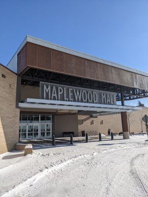 MAPLEWOOD MALL - Updated August 2025 - 115 Photos & 55 Reviews - 3001 ...