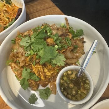 KIN KHAO - Updated December 2024 - 6108 Photos & 2558 Reviews - 55 ...