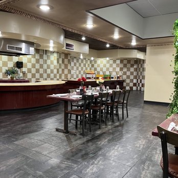 AL-RAYAN RESTAURANT - Updated October 2025 - 280 Photos & 184 Reviews ...