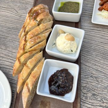 REDSTONE AMERICAN GRILL - Updated December 2025 - 358 Photos & 306 ...