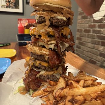 STELLA’S BAR AND GRILL - Updated December 2024 - 542 Photos & 861 ...