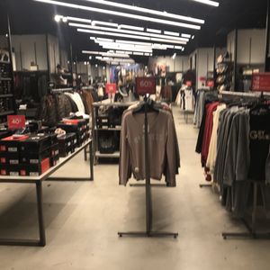 MICHAELS - Updated August 2025 - 17126 Van Buren Blvd, Riverside ...