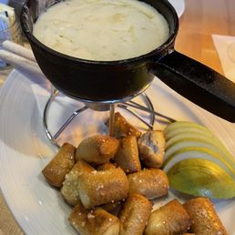 THE LITTLE PEAR - Updated January 2026 - 173 Photos & 174 Reviews ...