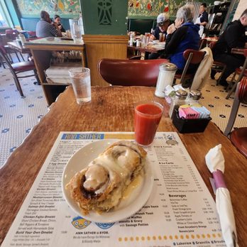 ANN SATHER RESTAURANT - Updated June 2024 - 1009 Photos & 1127 Reviews ...