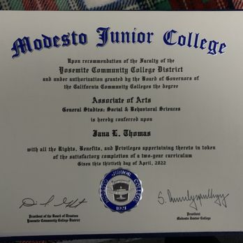MODESTO JUNIOR COLLEGE - Updated December 2025 - 13 Photos - 2201 Blue ...