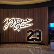 MJ23 SPORTS BAR & GRILL - 381 Photos & 237 Reviews - 1 Mohegan Sun Blvd ...