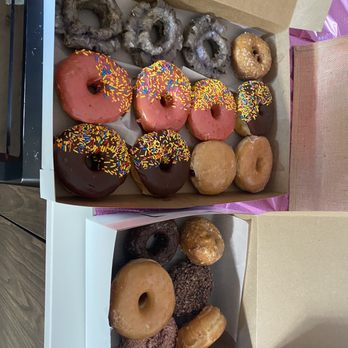 THE LOCAL DONUT - Updated January 2025 - 949 Photos & 692 Reviews ...