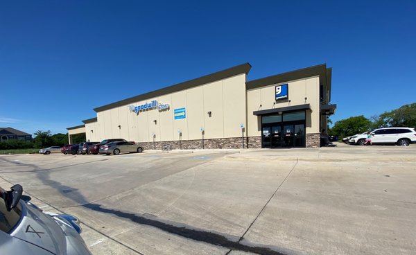 Goodwill Outlet Store Fort Worth Photos