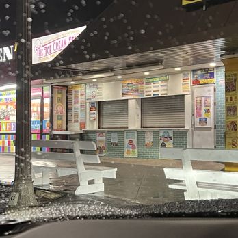 THE ICE CREAM STORE - Updated July 2024 - 221 Photos & 231 Reviews - 6 ...