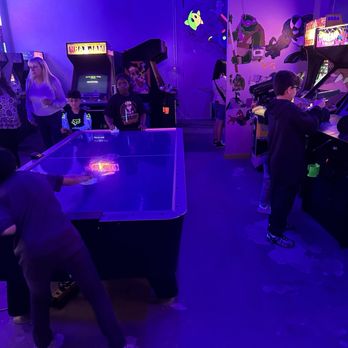 FLYNN’S ARCADE & MORE - Updated January 2026 - 215 Photos & 34 Reviews ...