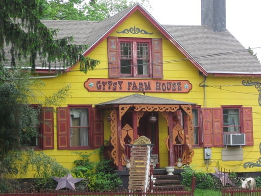 GYPSY FARMHOUSE - Updated October 2025 - 10 Reviews - 106 Pompton Ave ...