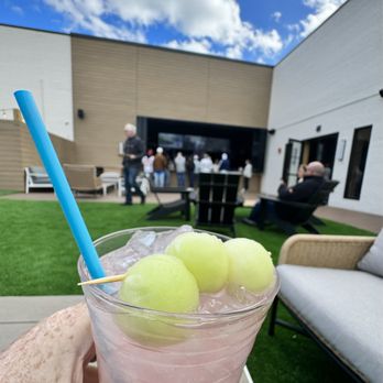 BASELINE SOCIAL - Updated April 2025 - 33 Photos & 35 Reviews - 675 ...