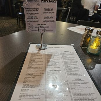 STATION 101 PUB & KITCHEN - Updated August 2025 - 301 Photos & 392 ...