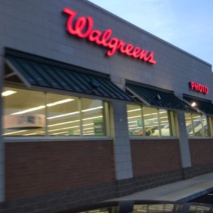 WALGREENS - Updated September 2025 - 655 Warren Ave, East Providence ...