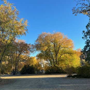 POINT OF ROCKS RV CAMPGROUND - Updated January 2026 - 100 Photos & 76 ...