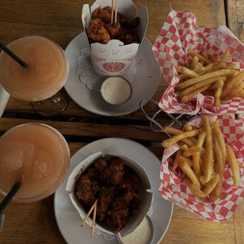 TONIC - Updated January 2026 - 574 Photos & 977 Reviews - 2036 G St NW ...