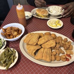 CATFISH KETTLE - Updated December 2025 - 168 Photos & 128 Reviews - 775 ...