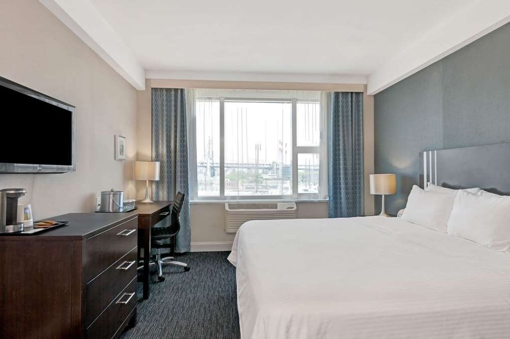 WYNDHAM GARDEN LONG ISLAND CITY MANHATTAN VIEW HOTEL - Updated December ...