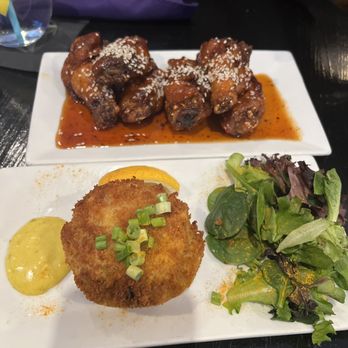 ININE BISTRO - Updated September 2024 - 225 Photos & 118 Reviews - 53 ...