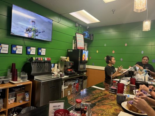 GUIEB CAFE - Updated December 2025 - 1089 Photos & 526 Reviews - 98025 ...