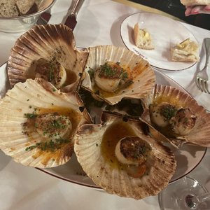 J SHEEKEY - 113 Photos & 147 Reviews - 28-34 St Martin's Court, London ...