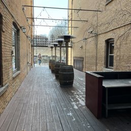 STONE ARCH BREWPUB - Updated October 2025 - 269 Photos - 440 Reviews ...