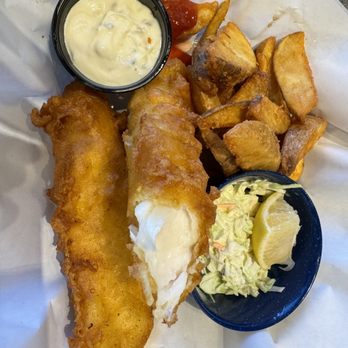 CAPE COD FISH N’ CHIPS - Updated July 2024 - 132 Photos & 329 Reviews ...