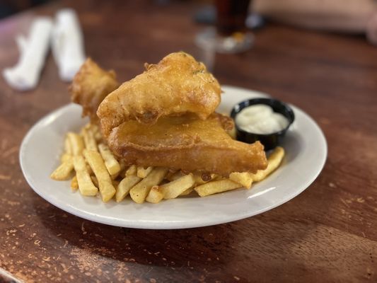 WOLFHOUND IRISH PUB - Updated February 2026 - 43 Photos & 34 Reviews ...