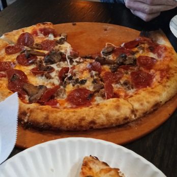 SAPORI PIZZERIA & ITALIAN MARKET - Updated February 2025 - 59 Photos ...