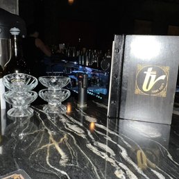 TEDDY ROE’S - Updated August 2025 - 128 Photos & 75 Reviews - 3222 1/2 ...