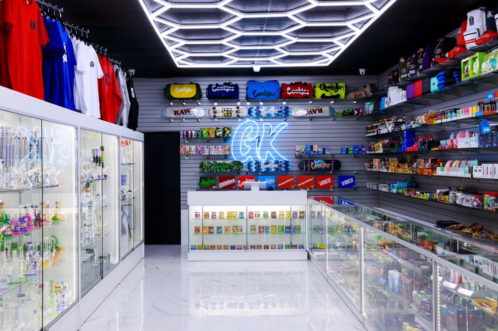 GK SMOKESHOP - Updated October 2025 - 19 Photos - 746 S Vermont Ave ...