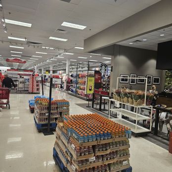 TARGET - Updated December 2025 - 96 Photos & 72 Reviews - 3251 ...
