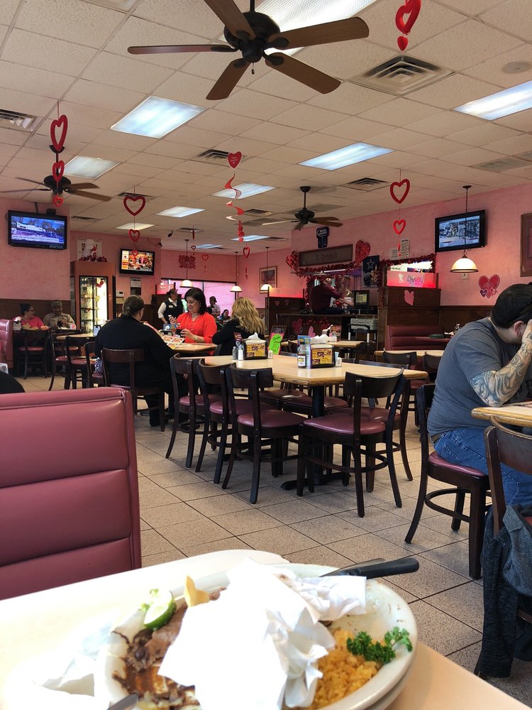 Danny's Restaurant, Laredo | Roadtrippers