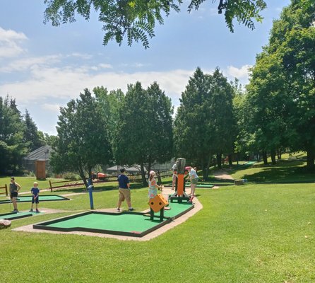 CHAMPIONS MINI GOLF - Updated December 2025 - 14 Photos - 180 Pittsford ...