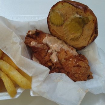 SOCIAL CHICKEN - Updated October 2025 - 16 Photos & 14 Reviews - 700 N ...